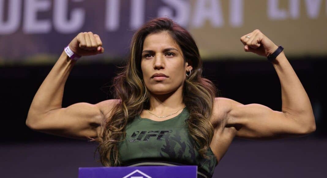 Best Female UFC Fighters: 10 of the Best Women's MMA Competitors - MMA ...