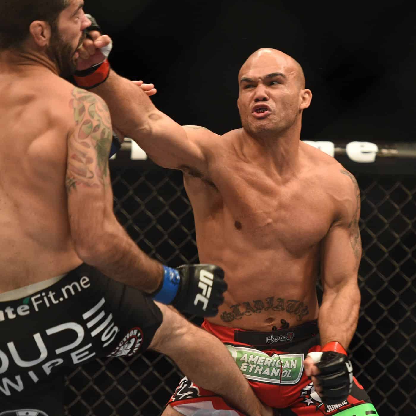 A Guide to Southpaw Stance in MMA - MMA Full Contact